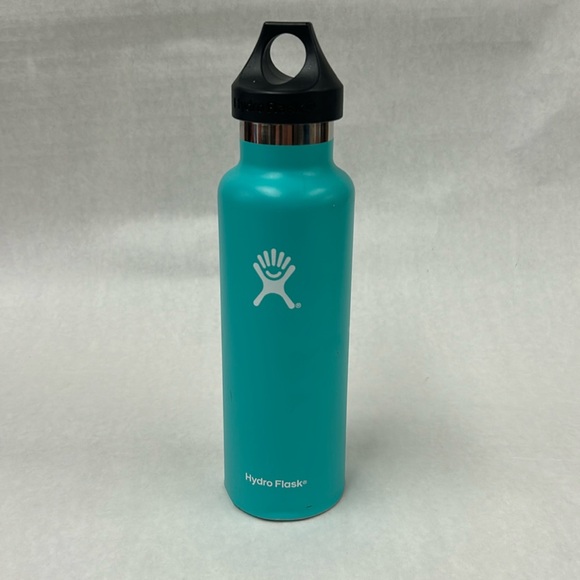 Hydro Flask | Kitchen | Hydro Flask Brand Metal Water Bottle 2oz Mint ...